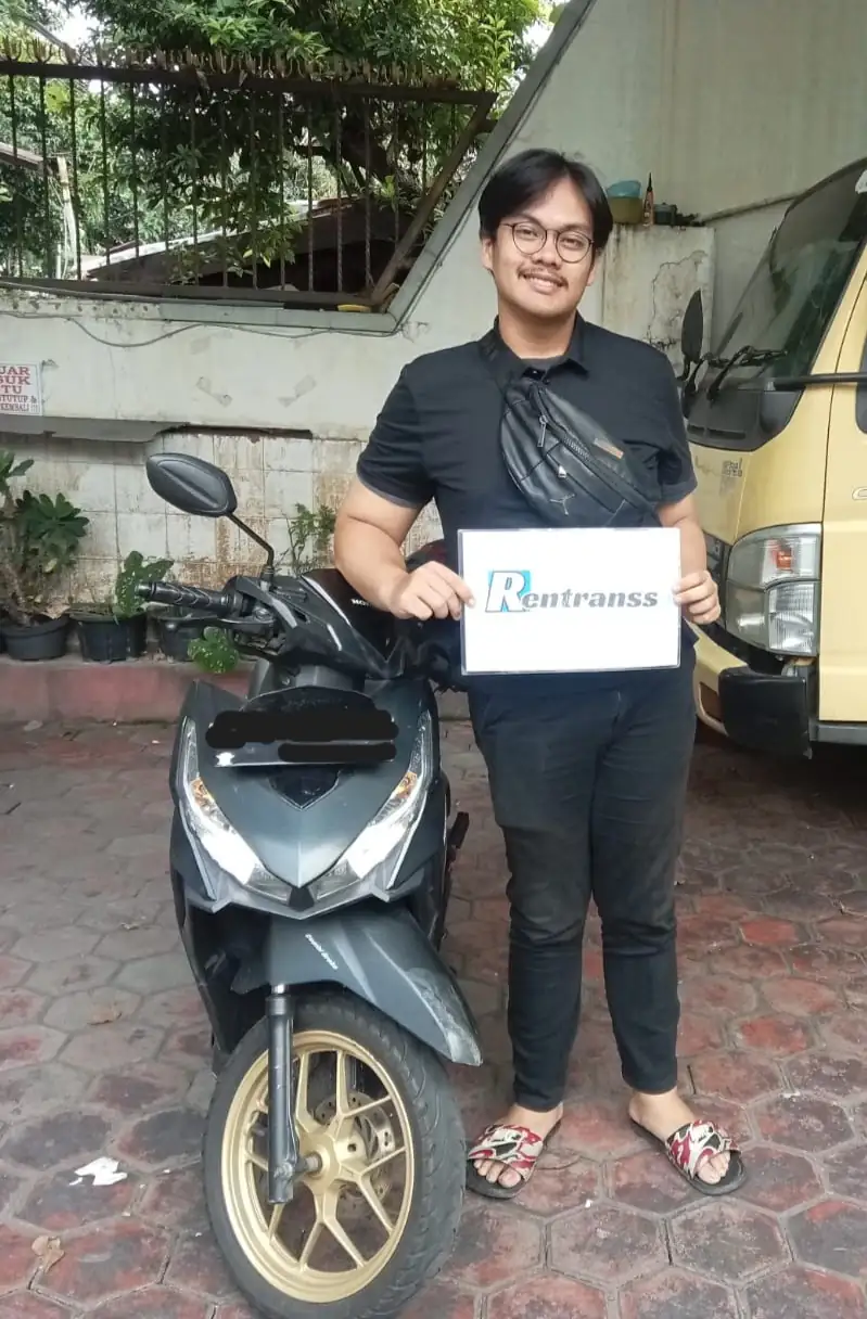 Sewa Motor Vario Surabaya | Rentranss