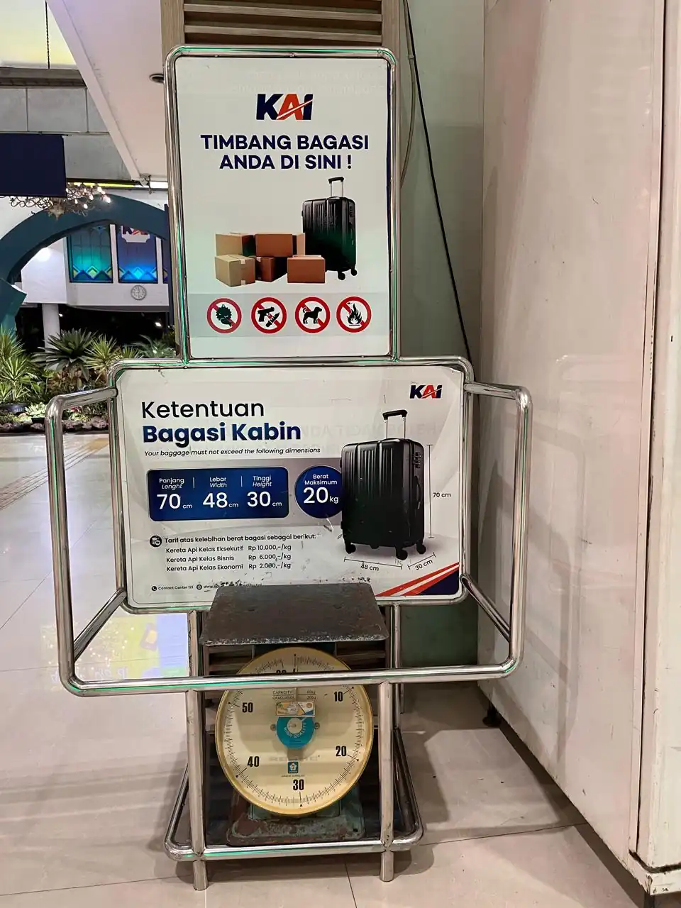 Ketentuan Bagasi Kereta Api Stasiun Gubeng Surabaya